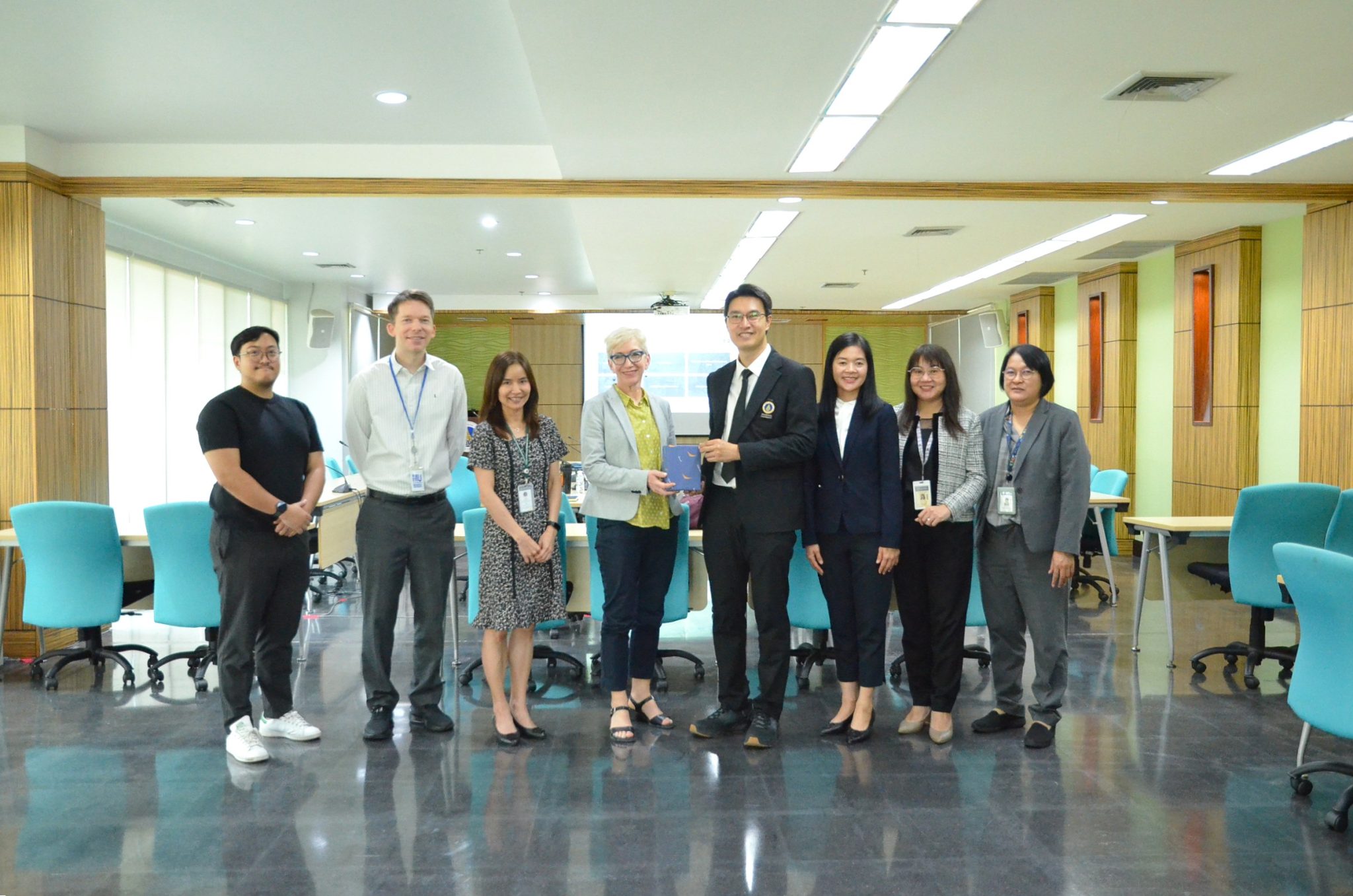 ประชุมหารือทางวิชาการกับคณาจารย์จาก London School of Hygiene & Tropical ...